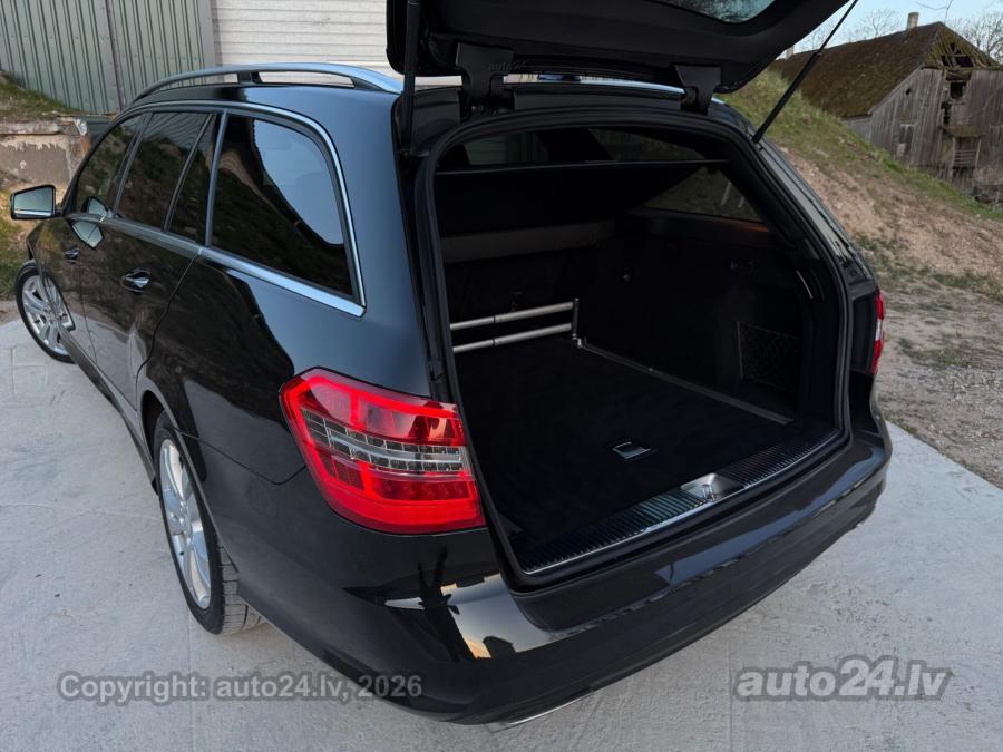 Melns Mercedes-Benz E-Class 2010 Viljandi, ar dzinēja tilpumu 3.00 L un nobraukumu 332 tūkst. km par 9490 €, foto 27 vietnē AUTOMOTO.COM.LV