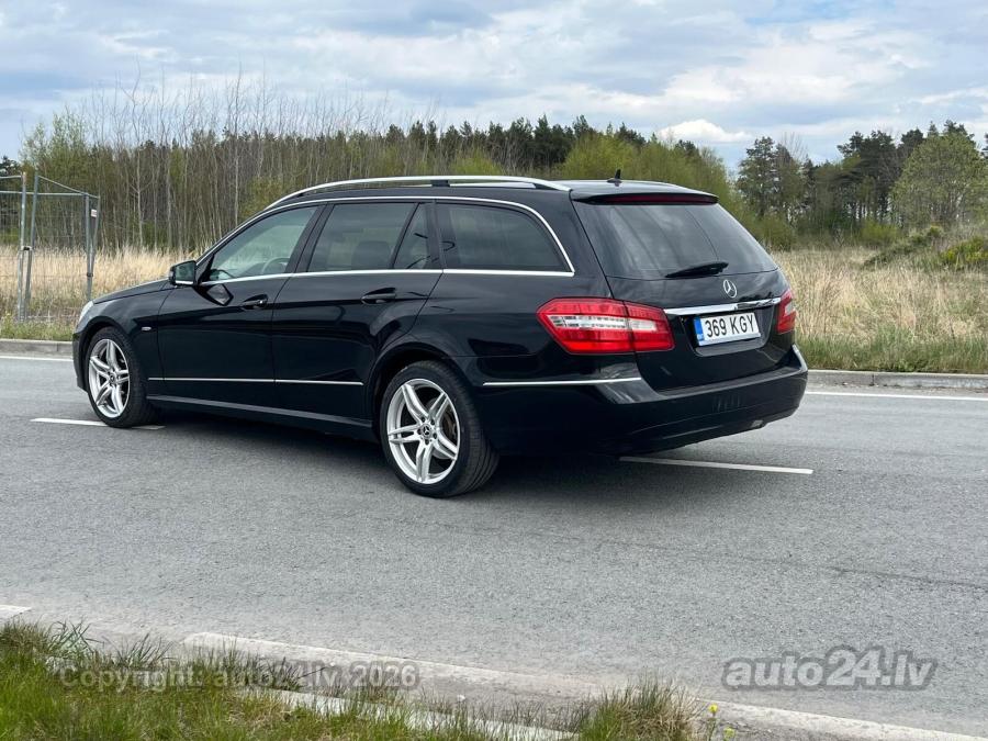 Melns Mercedes-Benz E-Class 2010 Tallina, ar dzinēja tilpumu 2.10 L un nobraukumu 360 tūkst. km par 6999 €, foto 5 vietnē AUTOMOTO.COM.LV