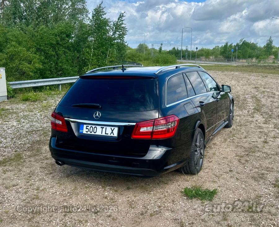 Black Mercedes-Benz E-Class 2010 in Tallinn, with an engine capacity of 2.10 L and mileage of 320 thousand km for 9000 €, photo 8 on AUTOMOTO.COM.LV