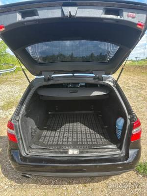 Black Mercedes-Benz E-Class 2010 in Tallinn, with an engine capacity of 2.10 L and mileage of 320 thousand km for 9000 €, photo 12 on AUTOMOTO.COM.LV