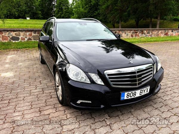 Black Mercedes-Benz E-Class 2010 in Tallinn, with an engine capacity of 3.00 L and mileage of 265 thousand km for 8490 €, photo 2 on AUTOMOTO.COM.LV