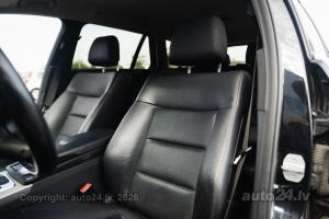 Melns Mercedes-Benz E-Class 2010 Tallina, ar dzinēja tilpumu 2.10 L un nobraukumu 366 tūkst. km par 5900 €, foto 8 vietnē AUTOMOTO.COM.LV