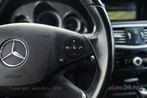 Melns Mercedes-Benz E-Class 2010 Tallina, ar dzinēja tilpumu 2.10 L un nobraukumu 366 tūkst. km par 5900 €, foto 14 vietnē AUTOMOTO.COM.LV