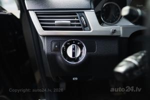 Melns Mercedes-Benz E-Class 2010 Tallina, ar dzinēja tilpumu 2.10 L un nobraukumu 366 tūkst. km par 5900 €, foto 21 vietnē AUTOMOTO.COM.LV
