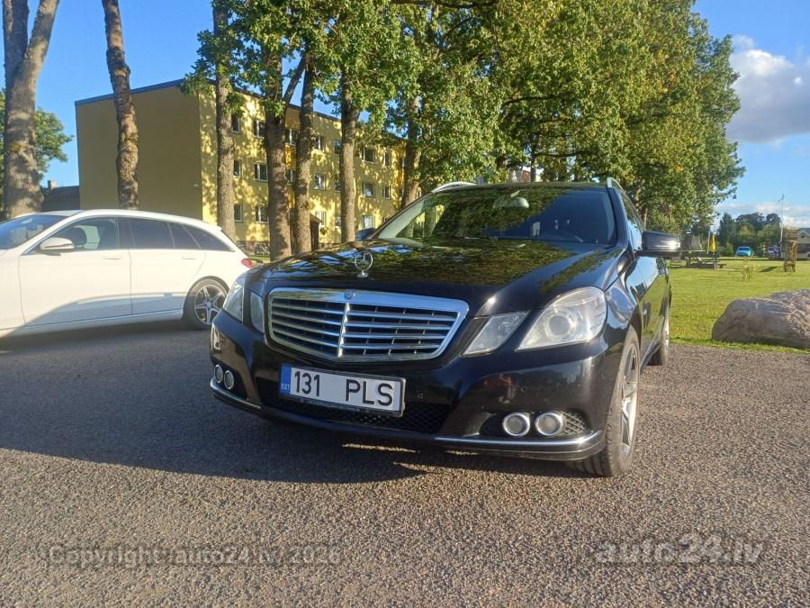 Melns Mercedes-Benz E-Class 2010 Tallina, ar dzinēja tilpumu 1.80 L un nobraukumu 330 tūkst. km par 5900 €, foto 4 vietnē AUTOMOTO.COM.LV