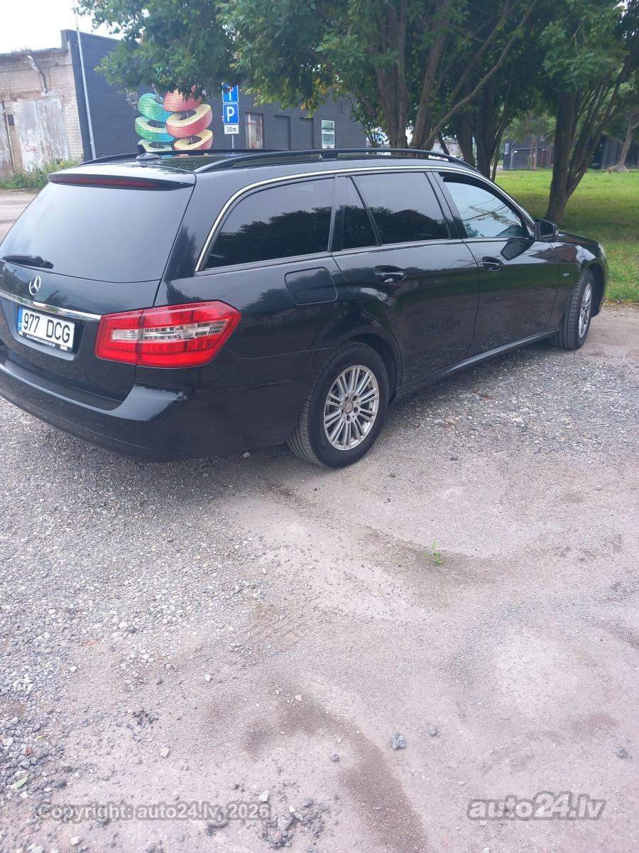 Melns Mercedes-Benz E-Class 2010 Tallina, ar dzinēja tilpumu 2.10 L un nobraukumu 374 tūkst. km par 8400 €, foto 3 vietnē AUTOMOTO.COM.LV