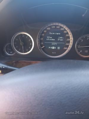 Melns Mercedes-Benz E-Class 2010 Tallina, ar dzinēja tilpumu 2.10 L un nobraukumu 374 tūkst. km par 8400 €, foto 13 vietnē AUTOMOTO.COM.LV