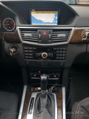 Melns Mercedes-Benz E-Class 2010 Tallina, ar dzinēja tilpumu 2.10 L un nobraukumu 374 tūkst. km par 8400 €, foto 14 vietnē AUTOMOTO.COM.LV