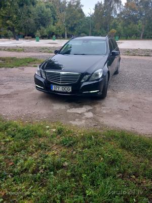Melns Mercedes-Benz E-Class 2010 Tallina, ar dzinēja tilpumu 2.10 L un nobraukumu 374 tūkst. km par 8400 €, foto 25 vietnē AUTOMOTO.COM.LV