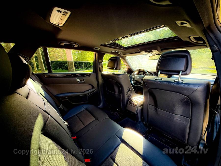 Melns Mercedes-Benz E-Class 2010 Tallina, ar dzinēja tilpumu 1.80 L un nobraukumu 216 tūkst. km par 9900 €, foto 19 vietnē AUTOMOTO.COM.LV