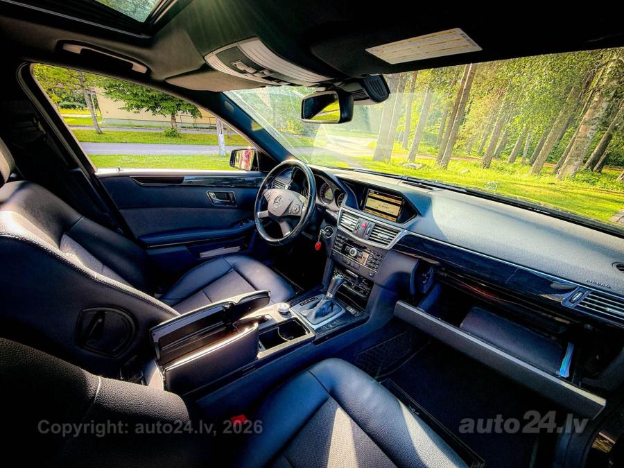 Melns Mercedes-Benz E-Class 2010 Tallina, ar dzinēja tilpumu 1.80 L un nobraukumu 216 tūkst. km par 9900 €, foto 21 vietnē AUTOMOTO.COM.LV