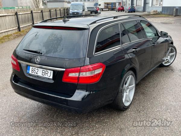 Black Mercedes-Benz E-Class 2011 in Tartu, with an engine capacity of 2.20 L and mileage of 371 thousand km for 4999 €, photo 2 on AUTOMOTO.COM.LV