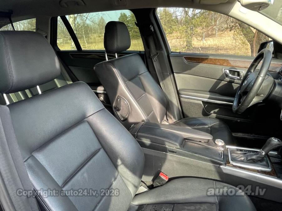 Melns Mercedes-Benz E-Class 2011 Tartu, ar dzinēja tilpumu 2.20 L un nobraukumu 371 tūkst. km par 4999 €, foto 7 vietnē AUTOMOTO.COM.LV