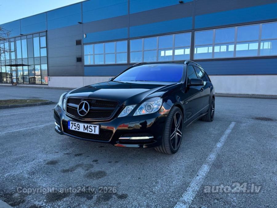Black Mercedes-Benz E-Class 2011 in Tartu, with an engine capacity of 3.00 L and mileage of 326 thousand km for 9500 €, photo 2 on AUTOMOTO.COM.LV