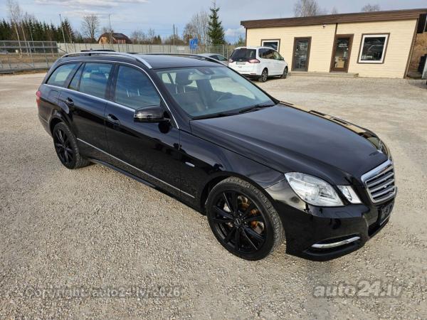 Black Mercedes-Benz E-Class 2012 in Tartu, with an engine capacity of 3.00 L and mileage of 262 thousand km for 9990 €, photo 3 on AUTOMOTO.COM.LV