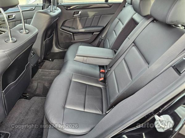 Melns Mercedes-Benz E-Class 2012 Tartu, ar dzinēja tilpumu 3.00 L un nobraukumu 262 tūkst. km par 9990 €, foto 11 vietnē AUTOMOTO.COM.LV