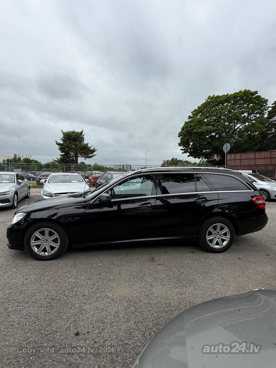 Black Mercedes-Benz E-Class 2012 in Tallinn, with an engine capacity of 2.10 L and mileage of 296 thousand km for 6999 €, photo 6 on AUTOMOTO.COM.LV