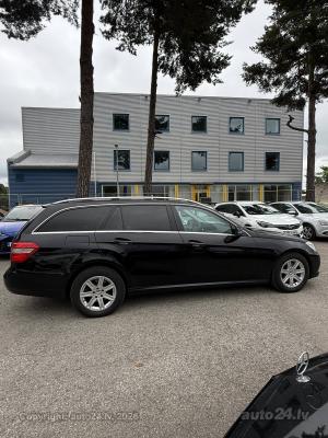 Black Mercedes-Benz E-Class 2012 in Tallinn, with an engine capacity of 2.10 L and mileage of 296 thousand km for 6999 €, photo 9 on AUTOMOTO.COM.LV