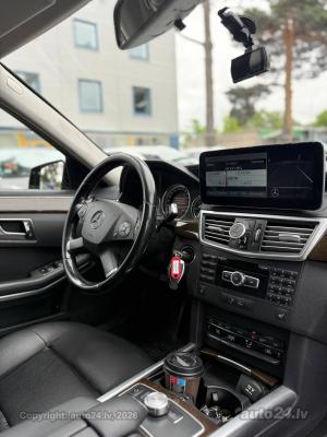 Black Mercedes-Benz E-Class 2012 in Tallinn, with an engine capacity of 2.10 L and mileage of 296 thousand km for 6999 €, photo 13 on AUTOMOTO.COM.LV