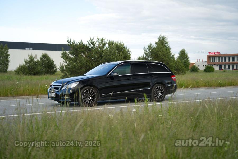 Melns Mercedes-Benz E-Class 2012 Tallina, ar dzinēja tilpumu 3.00 L un nobraukumu 385 tūkst. km par 8700 €, foto 3 vietnē AUTOMOTO.COM.LV