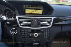 Melns Mercedes-Benz E-Class 2012 Tallina, ar dzinēja tilpumu 3.00 L un nobraukumu 385 tūkst. km par 8700 €, foto 12 vietnē AUTOMOTO.COM.LV