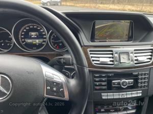 Melns Mercedes-Benz E-Class 2013 Tallina, ar dzinēja tilpumu 2.10 L un nobraukumu 255 tūkst. km par 12900 €, foto 8 vietnē AUTOMOTO.COM.LV