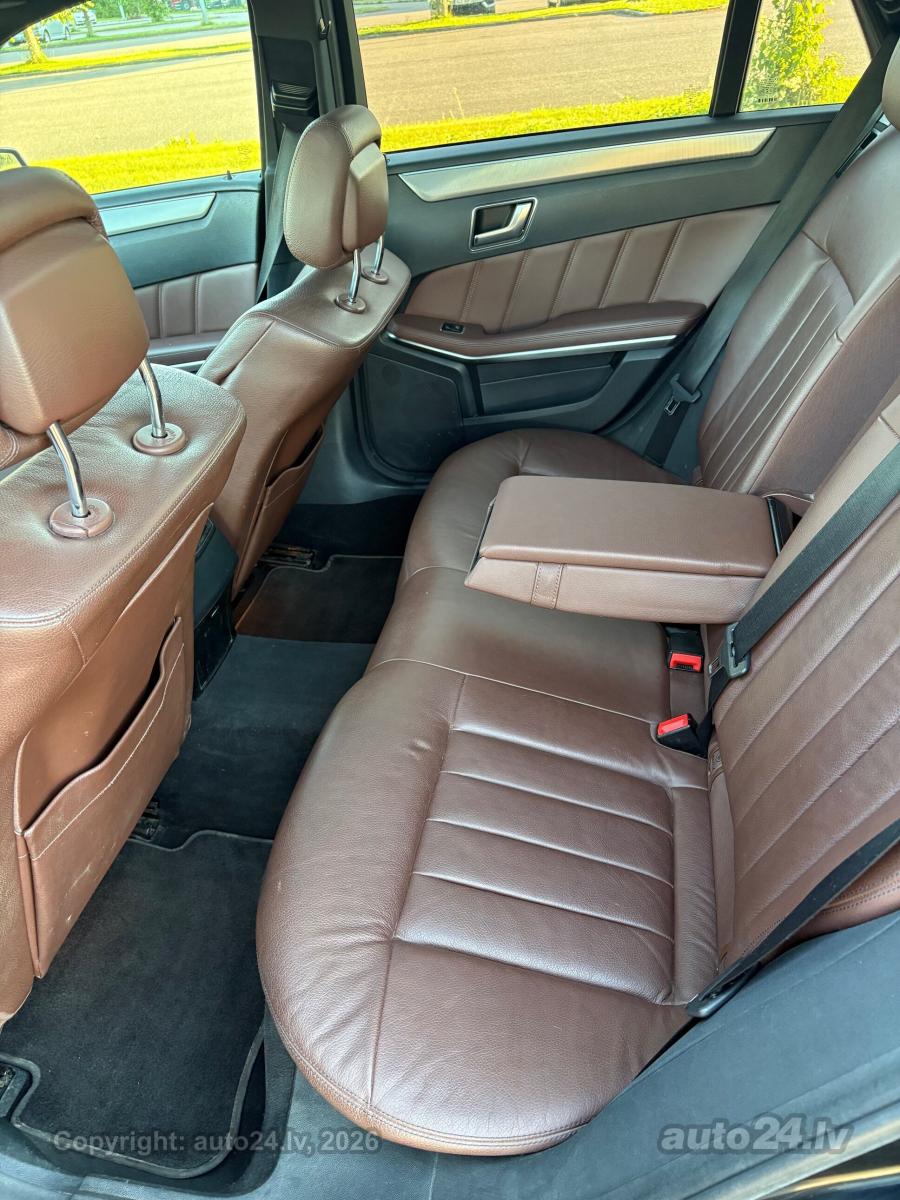 Melns Mercedes-Benz E-Class 2013 Tallina, ar dzinēja tilpumu 2.10 L un nobraukumu 369 tūkst. km par 9500 €, foto 16 vietnē AUTOMOTO.COM.LV