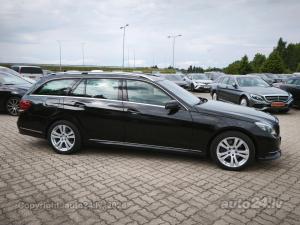 Melns Mercedes-Benz E-Class 2013 Tartu, ar dzinēja tilpumu 2.10 L un nobraukumu 271 tūkst. km par 11490 €, foto 3 vietnē AUTOMOTO.COM.LV
