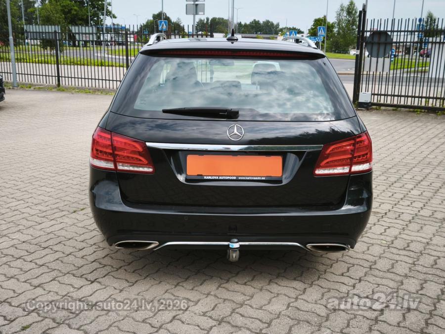 Melns Mercedes-Benz E-Class 2013 Tartu, ar dzinēja tilpumu 2.10 L un nobraukumu 271 tūkst. km par 11490 €, foto 14 vietnē AUTOMOTO.COM.LV