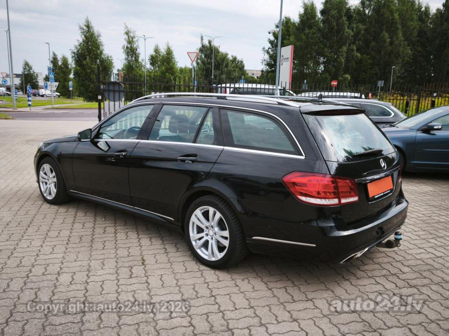 Melns Mercedes-Benz E-Class 2013 Tartu, ar dzinēja tilpumu 2.10 L un nobraukumu 271 tūkst. km par 11490 €, foto 18 vietnē AUTOMOTO.COM.LV