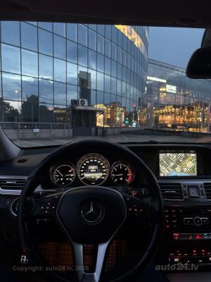Melns Mercedes-Benz E-Class 2013 Tartu, ar dzinēja tilpumu 2.10 L un nobraukumu 280 tūkst. km par 7800 €, foto 9 vietnē AUTOMOTO.COM.LV