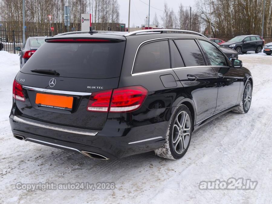 Melns Mercedes-Benz E-Class 2014 Tartu, ar dzinēja tilpumu 3.00 L un nobraukumu 200 tūkst. km par 13490 €, foto 12 vietnē AUTOMOTO.COM.LV