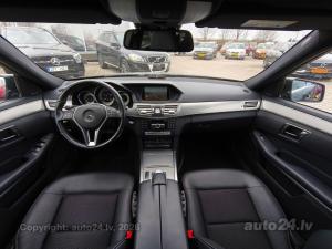 Black Mercedes-Benz E-Class 2014 in Tartu, with an engine capacity of 3.00 L and mileage of 220 thousand km for 13990 €, photo 10 on AUTOMOTO.COM.LV