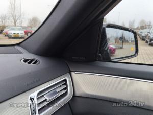 Black Mercedes-Benz E-Class 2014 in Tartu, with an engine capacity of 3.00 L and mileage of 220 thousand km for 13990 €, photo 15 on AUTOMOTO.COM.LV