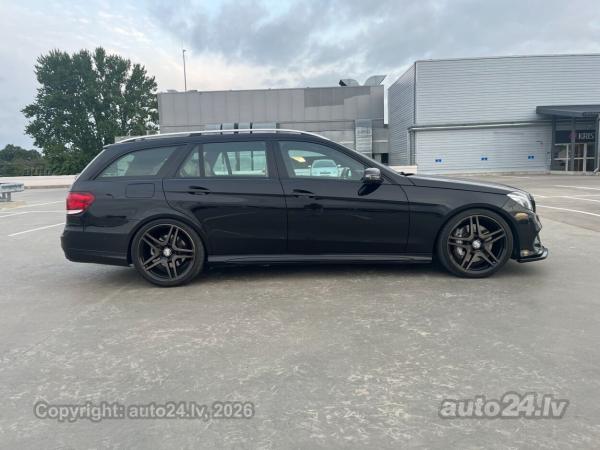 Melns Mercedes-Benz E-Class 2015 Tallina, ar dzinēja tilpumu 4.70 L un nobraukumu 294 tūkst. km par 14900 €, foto 1 vietnē AUTOMOTO.COM.LV