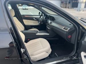 Black Mercedes-Benz E-Class 2015 in Tallinn, with an engine capacity of 4.70 L and mileage of 294 thousand km for 14900 €, photo 12 on AUTOMOTO.COM.LV