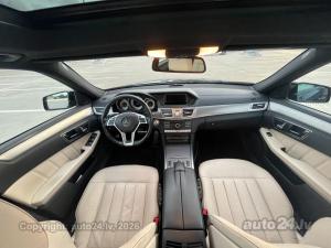 Black Mercedes-Benz E-Class 2015 in Tallinn, with an engine capacity of 4.70 L and mileage of 294 thousand km for 14900 €, photo 14 on AUTOMOTO.COM.LV