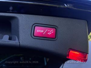 Black Mercedes-Benz E-Class 2015 in Tallinn, with an engine capacity of 2.10 L and mileage of 279 thousand km for 9990 €, photo 24 on AUTOMOTO.COM.LV