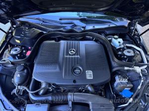 Black Mercedes-Benz E-Class 2015 in Tallinn, with an engine capacity of 2.10 L and mileage of 279 thousand km for 9990 €, photo 25 on AUTOMOTO.COM.LV