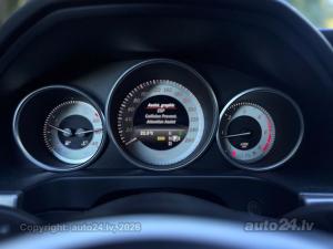 Black Mercedes-Benz E-Class 2015 in Tallinn, with an engine capacity of 2.10 L and mileage of 279 thousand km for 9990 €, photo 26 on AUTOMOTO.COM.LV
