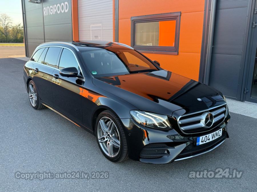 Melns Mercedes-Benz E-Class 2016 Kuresāre, ar dzinēja tilpumu 2.00 L un nobraukumu 283 tūkst. km par 20500 €, foto 3 vietnē AUTOMOTO.COM.LV