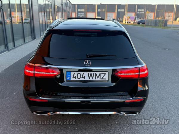Melns Mercedes-Benz E-Class 2016 Kuresāre, ar dzinēja tilpumu 2.00 L un nobraukumu 283 tūkst. km par 20500 €, foto 7 vietnē AUTOMOTO.COM.LV