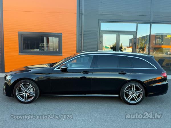 Melns Mercedes-Benz E-Class 2016 Kuresāre, ar dzinēja tilpumu 2.00 L un nobraukumu 283 tūkst. km par 20500 €, foto 9 vietnē AUTOMOTO.COM.LV