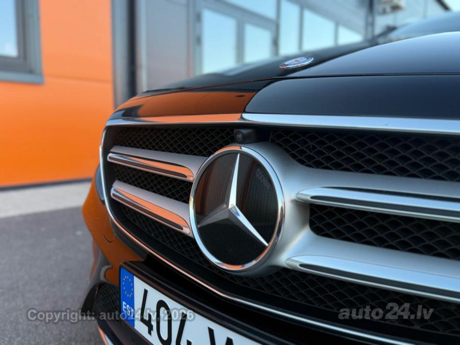 Melns Mercedes-Benz E-Class 2016 Kuresāre, ar dzinēja tilpumu 2.00 L un nobraukumu 283 tūkst. km par 20500 €, foto 12 vietnē AUTOMOTO.COM.LV