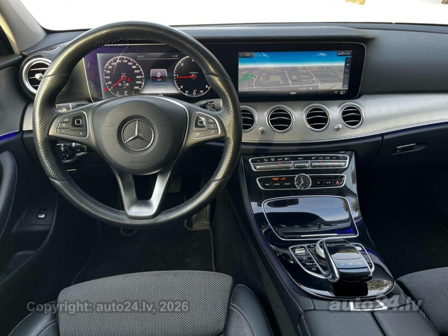 Black Mercedes-Benz E-Class 2017 in Tallinn, with an engine capacity of 2.00 L and mileage of 175 thousand km for 18900 €, photo 14 on AUTOMOTO.COM.LV