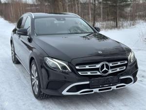 Melns Mercedes-Benz E-Class 2017 Kauņa, ar dzinēja tilpumu 2.20 L un nobraukumu 242 tūkst. km par 17950 €, foto 8 vietnē AUTOMOTO.COM.LV