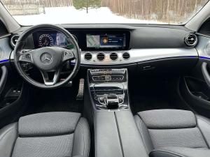 Melns Mercedes-Benz E-Class 2017 Kauņa, ar dzinēja tilpumu 2.20 L un nobraukumu 242 tūkst. km par 17950 €, foto 10 vietnē AUTOMOTO.COM.LV