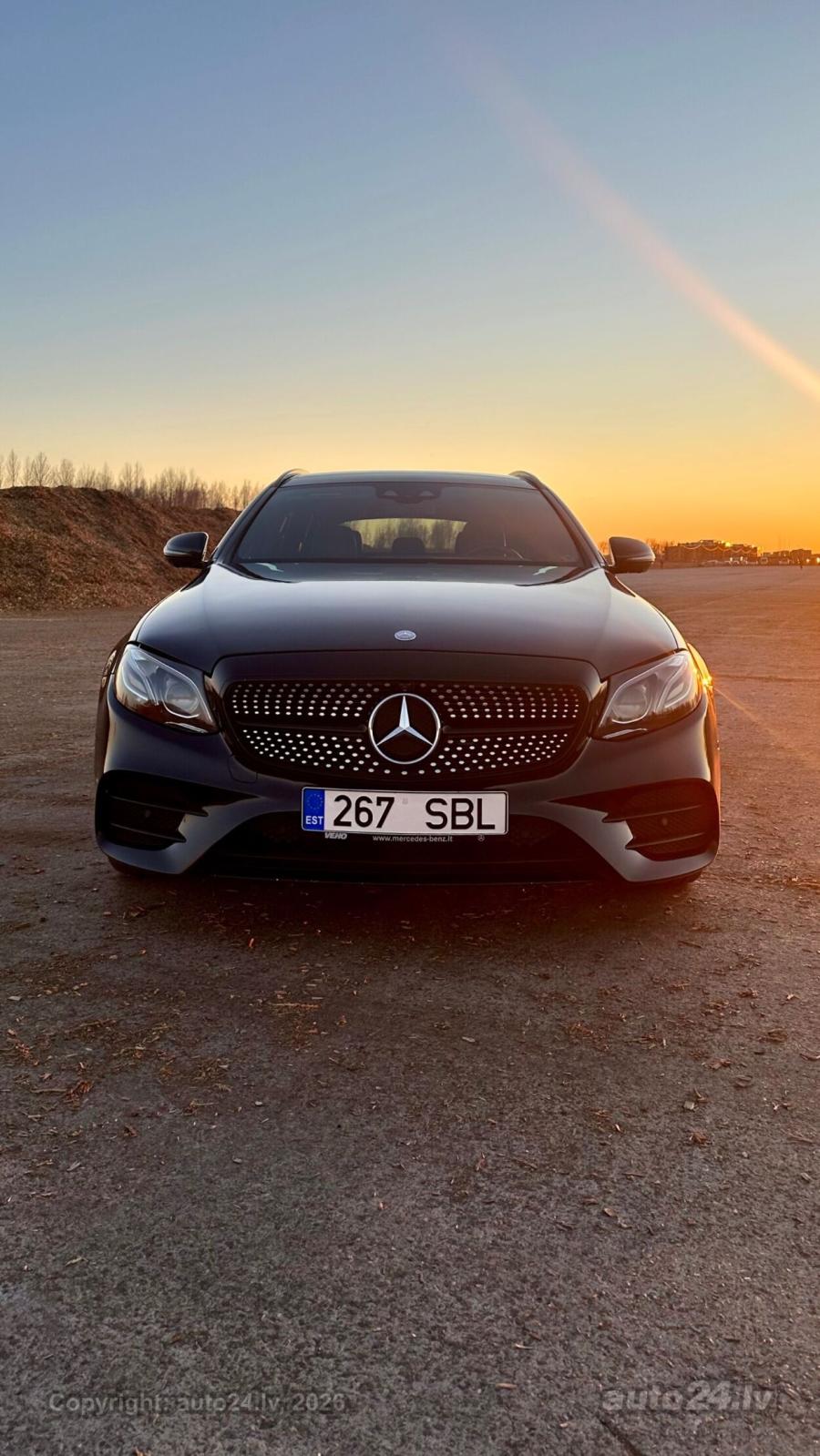 Black Mercedes-Benz E-Class 2017 in Tallinn, with an engine capacity of 3.00 L and mileage of 248 thousand km for 28000 €, photo 7 on AUTOMOTO.COM.LV