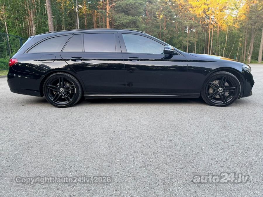 Melns Mercedes-Benz E-Class 2017 Tallina, ar dzinēja tilpumu 2.00 L un nobraukumu 296 tūkst. km par 19500 €, foto 6 vietnē AUTOMOTO.COM.LV
