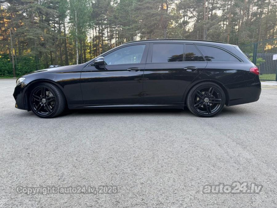Melns Mercedes-Benz E-Class 2017 Tallina, ar dzinēja tilpumu 2.00 L un nobraukumu 296 tūkst. km par 19500 €, foto 9 vietnē AUTOMOTO.COM.LV